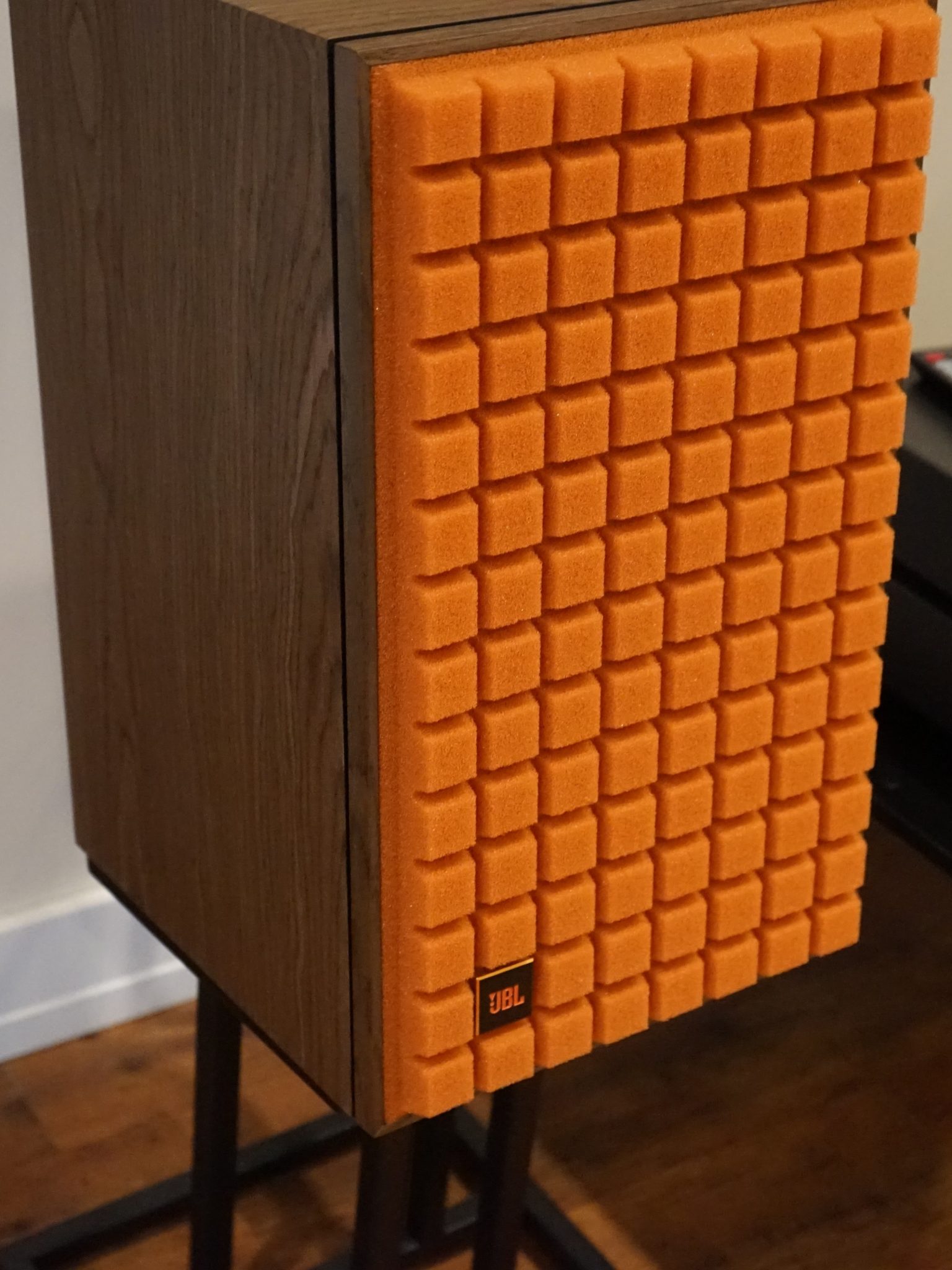 Showroom Feature: JBL Classic - Waara TechnologiesWaara Technologies